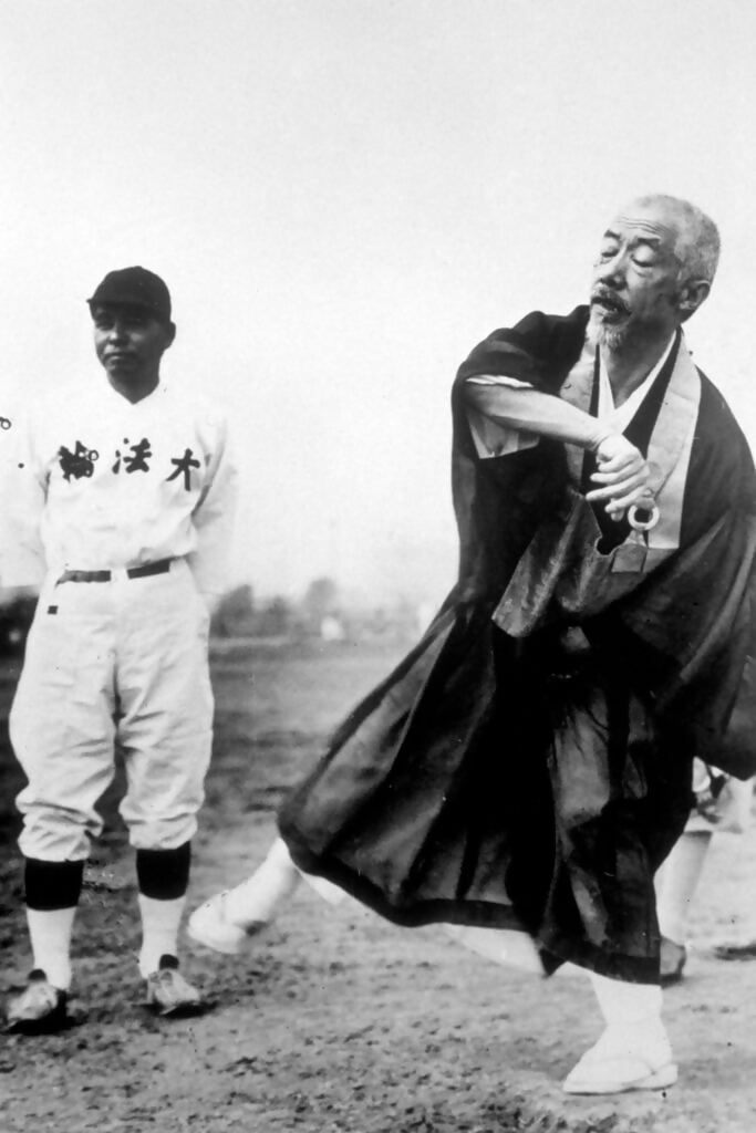 Why is baseball so big in Japan? - Great Big Story