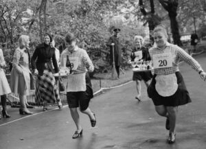 Inside the French tradition of the Waiters’ Race - Great Big Story