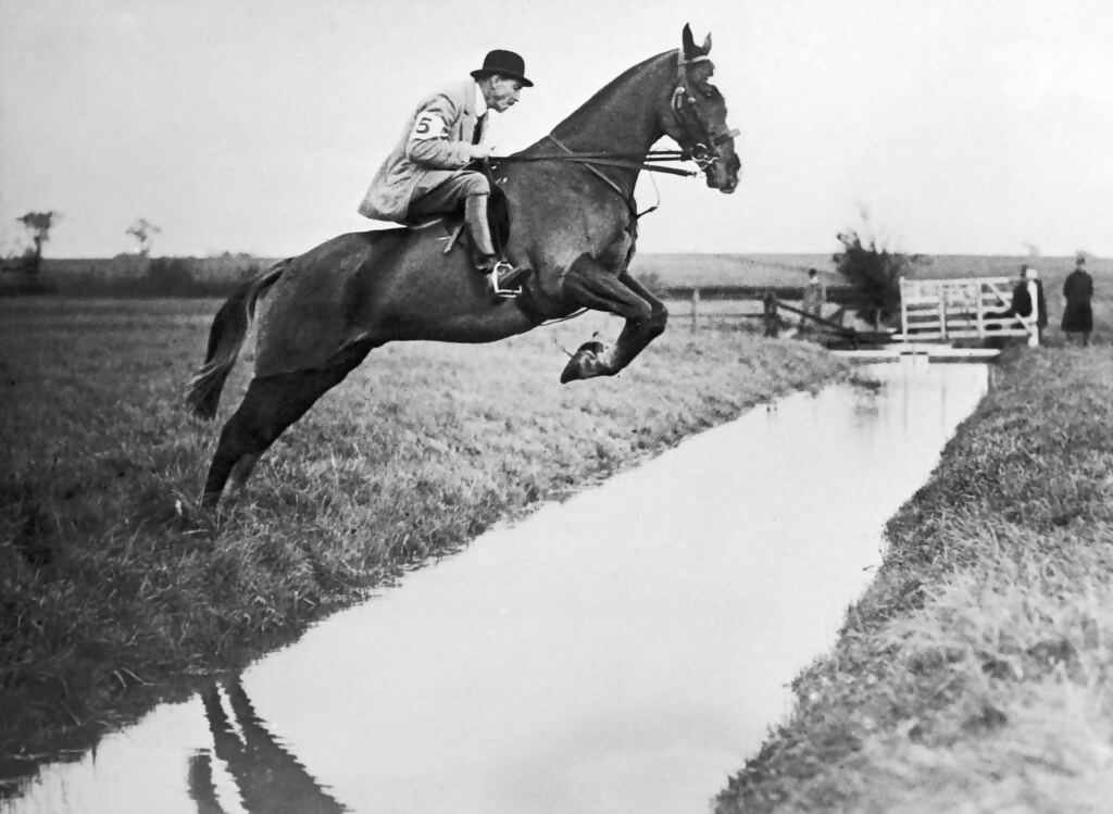 The weirdest sports in Olympic history - Great Big Story